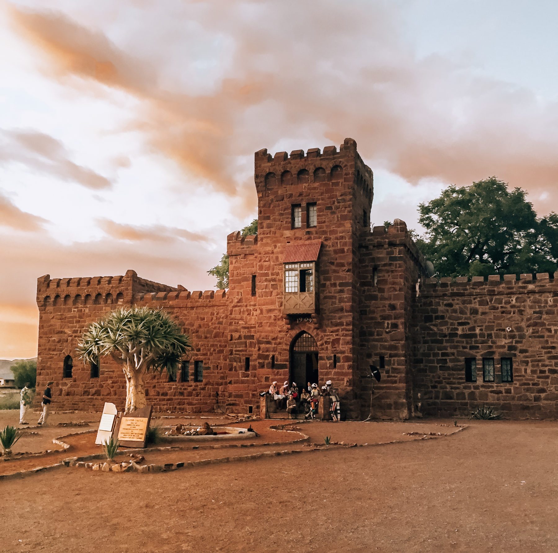 Namibia Part 6 – Duwisib Castle – Artyszka in NYC